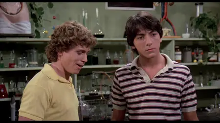 Zapped! (1982) / AvaxHome